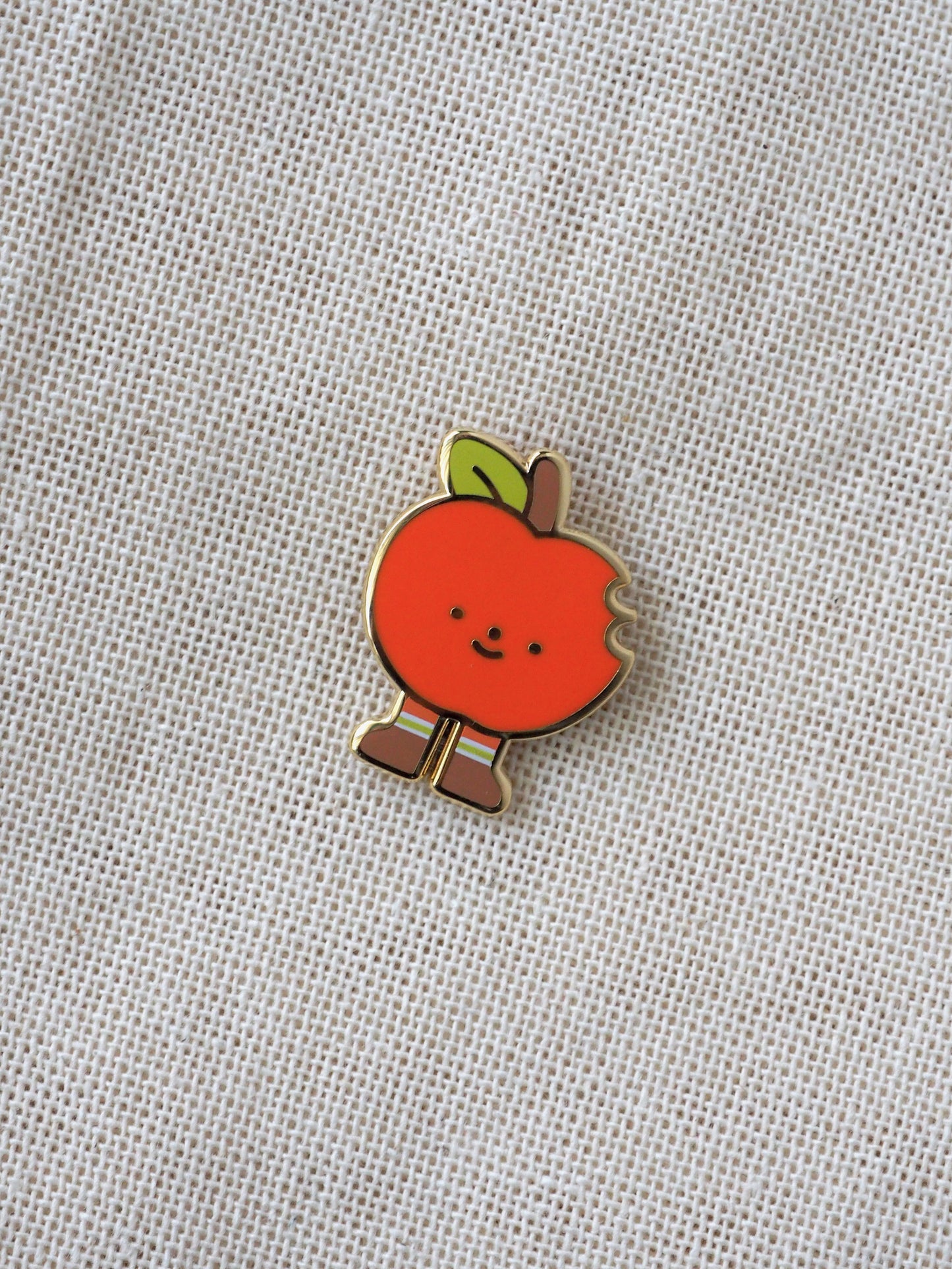 Apple Pin – Secret Planet